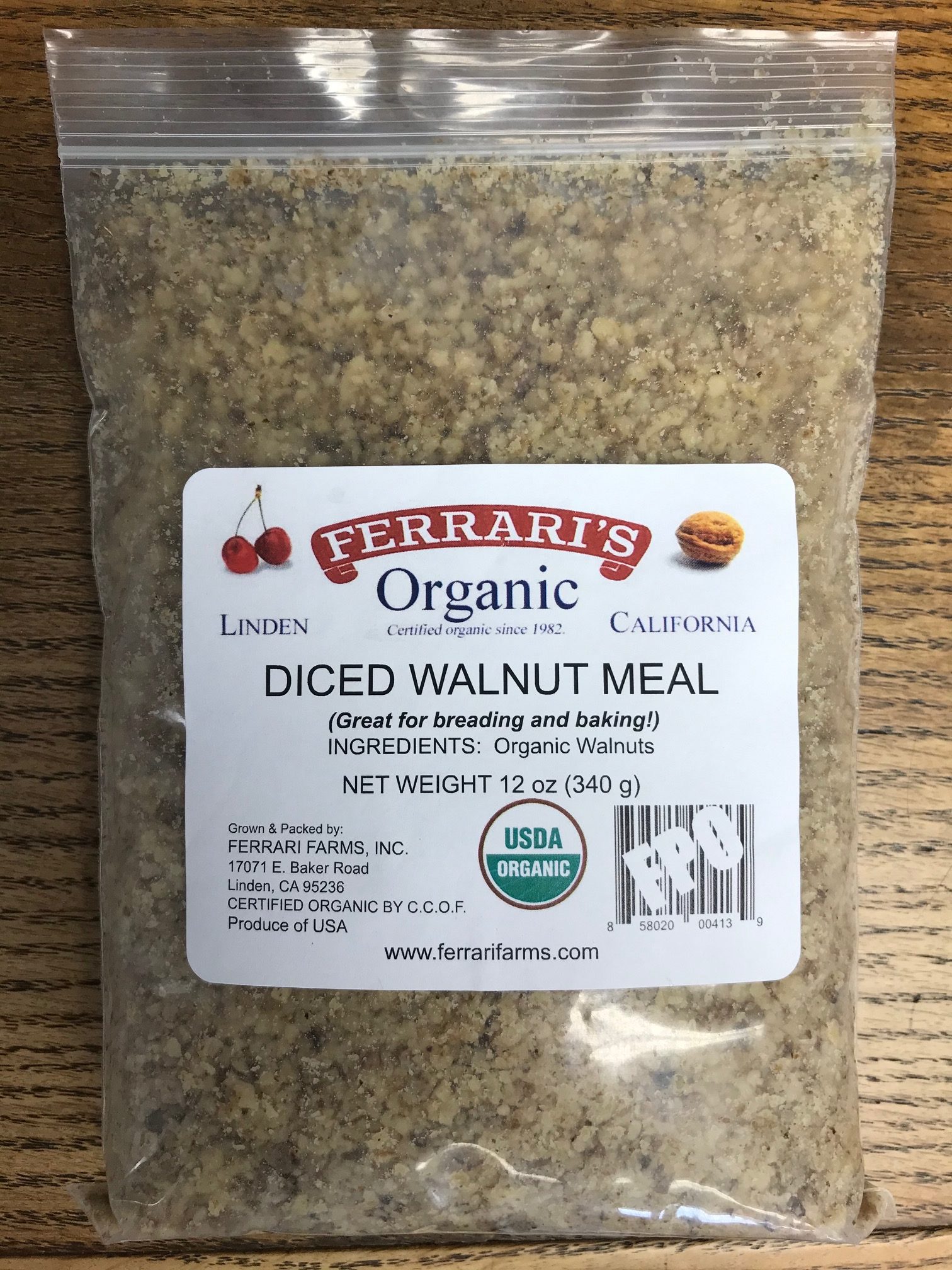 Bags of Raw Organic Chandler Walnut Halves and Meal | Ferrari Farms